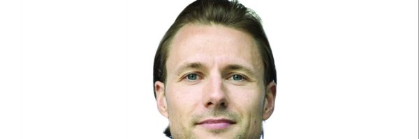 Book Carsten Eskelund på tlf: 70 27 03 07 - Showbizz Danmark