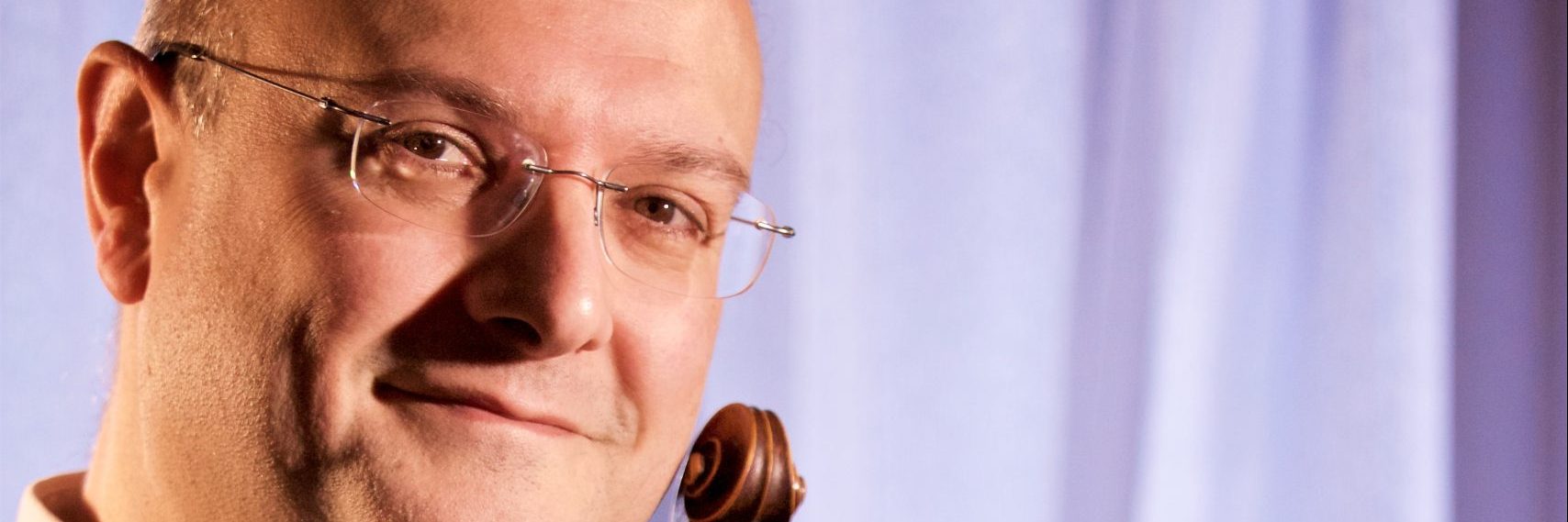 Book Roberto Falcone på tlf: 70 27 03 07 | Showbizz Danmark