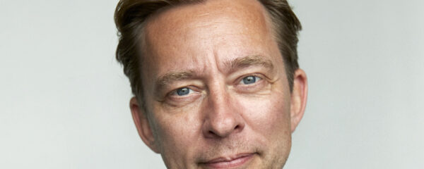 Book komiker Brian Lykke på tlf: 70 27 03 07 | Showbizz