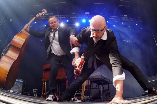 Book Elvis is Alive på tlf: 70 27 03 07 | Showbizz Danmark