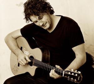 Book Kim Wagner på tlf: 70 27 03 07 | Showbizz Danmark