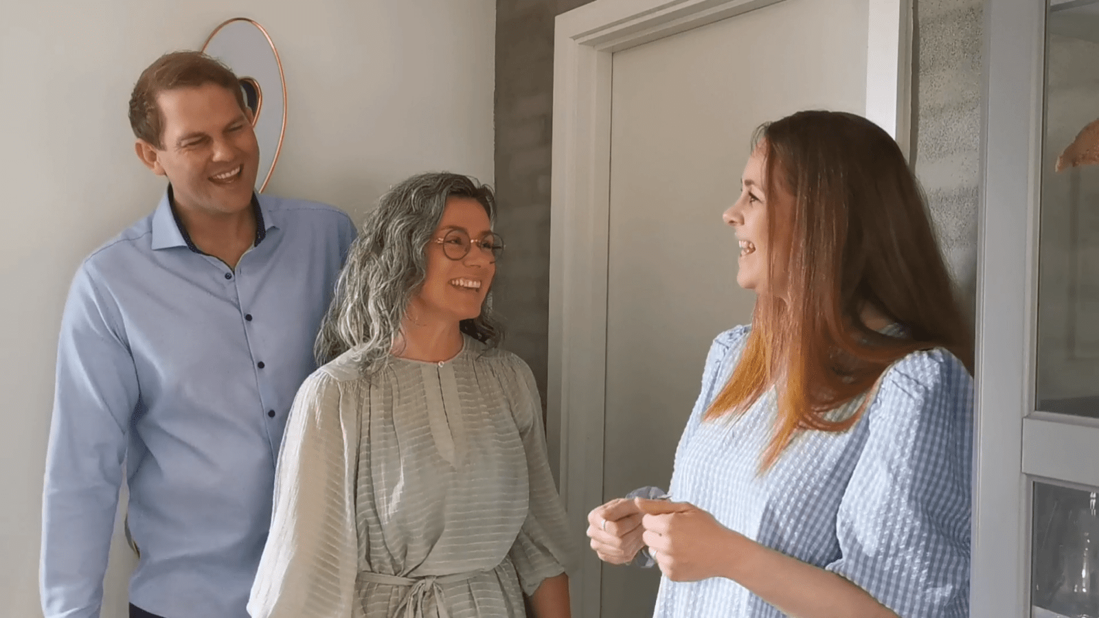 Book VelLyd på tlf: 70 27 03 07 | Showbizz Danmark