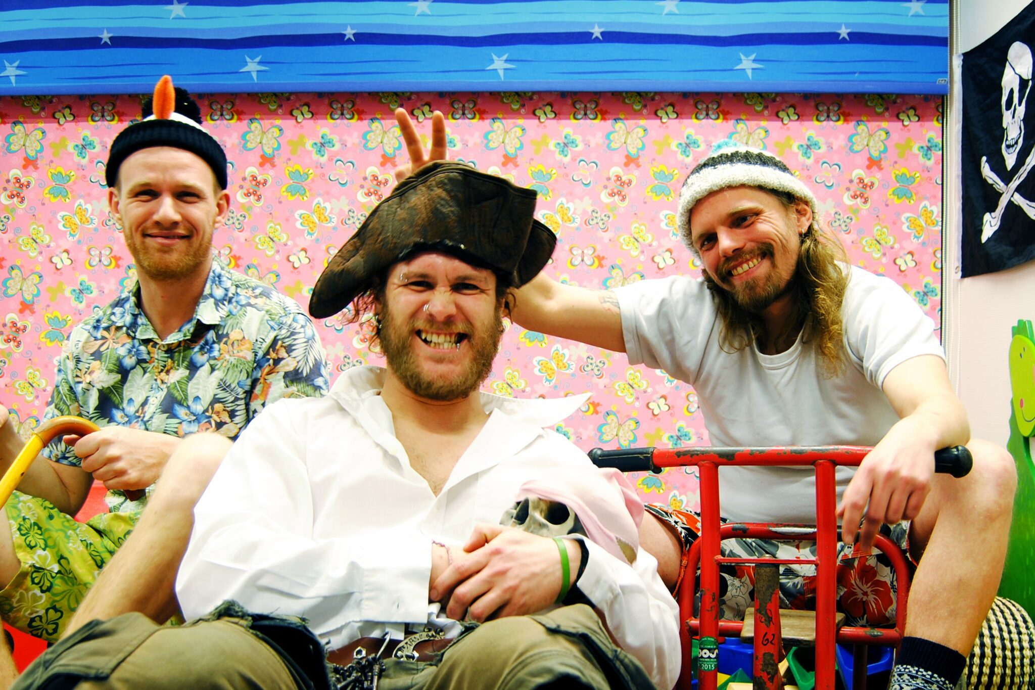 Book Lummer Stue på tlf: 70 27 03 07 | Showbizz Danmark