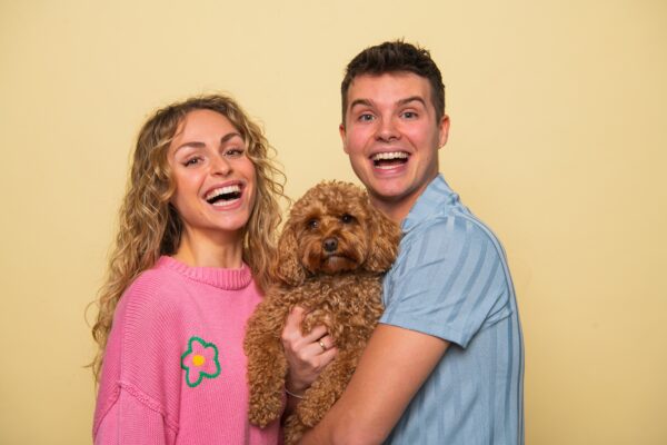 Book Jas og Mika på tlf: 70 27 03 07 | Showbizz Danmark