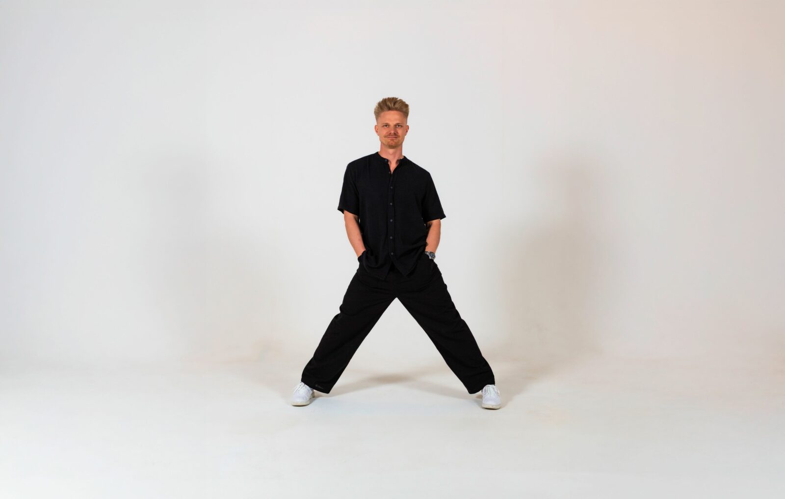 Book Michael Hausted på tlf: 70 27 03 07 | Showbizz Danmark